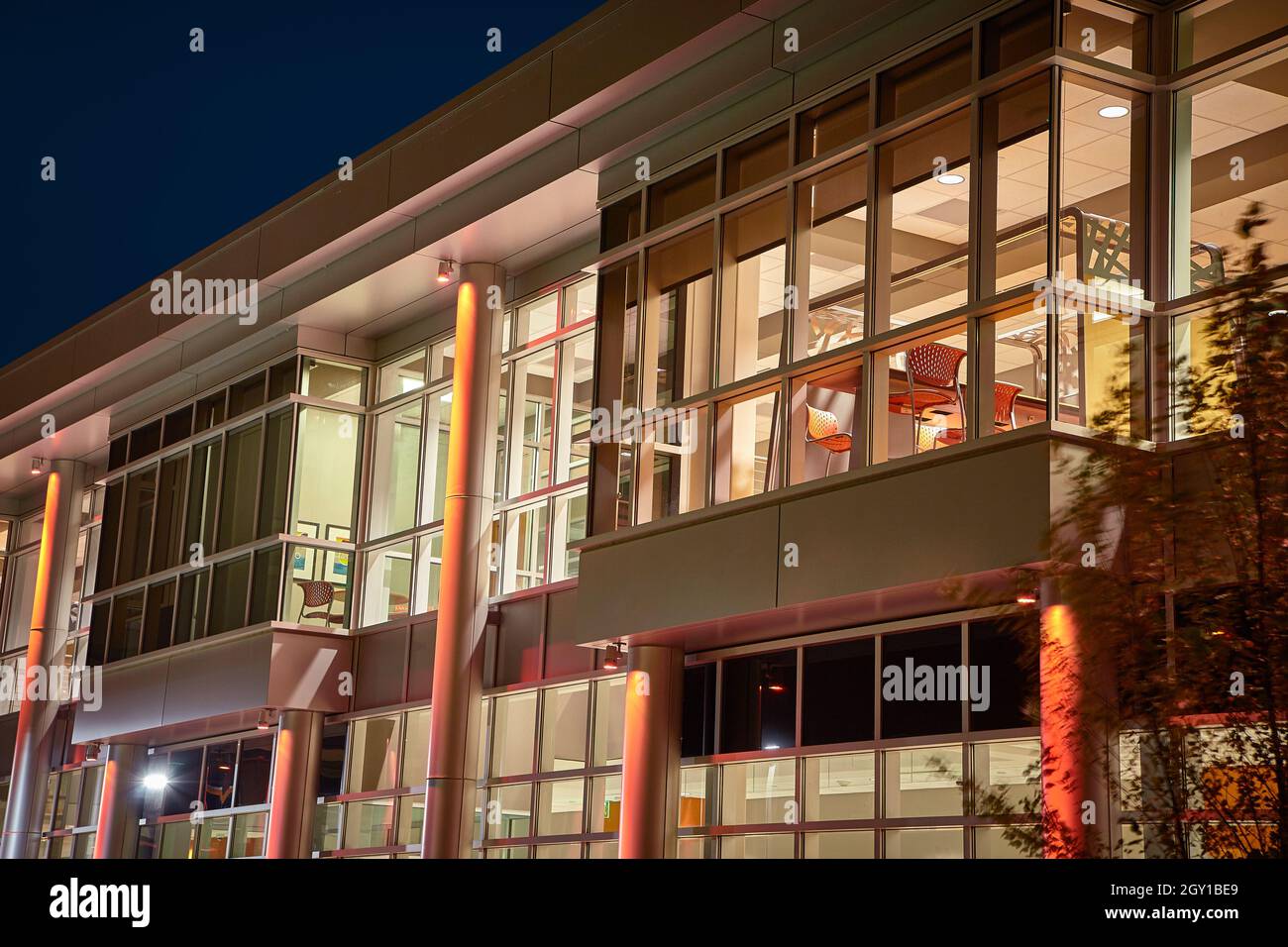 Dormitory windows hi-res stock photography and images - Alamy