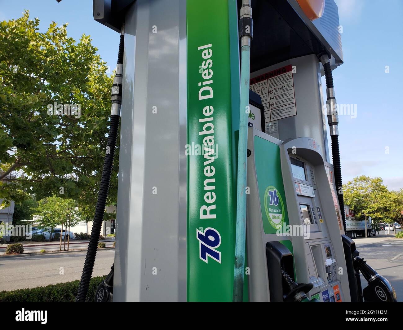 76 gas station hi-res stock photography and images - Alamy