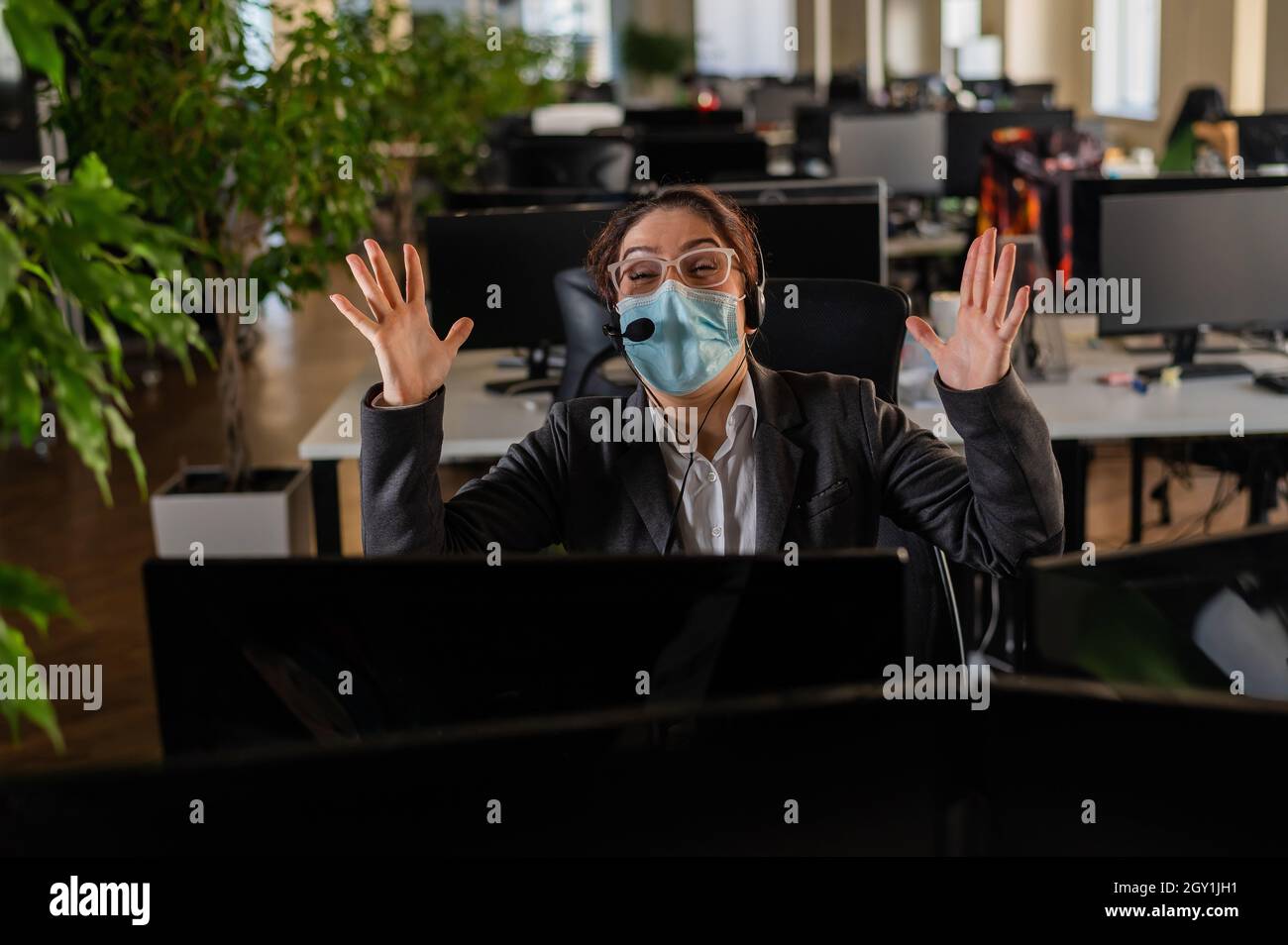 Stress panic scream hi-res stock photography and images - Alamy