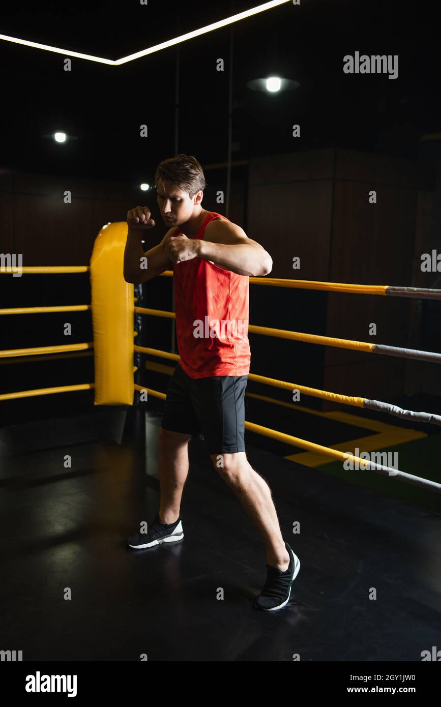 Full length boxing hi-res stock photography and images - Alamy