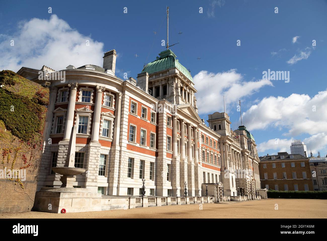 Admiralty House at Whitehall in London, England Stock Photo - Alamy