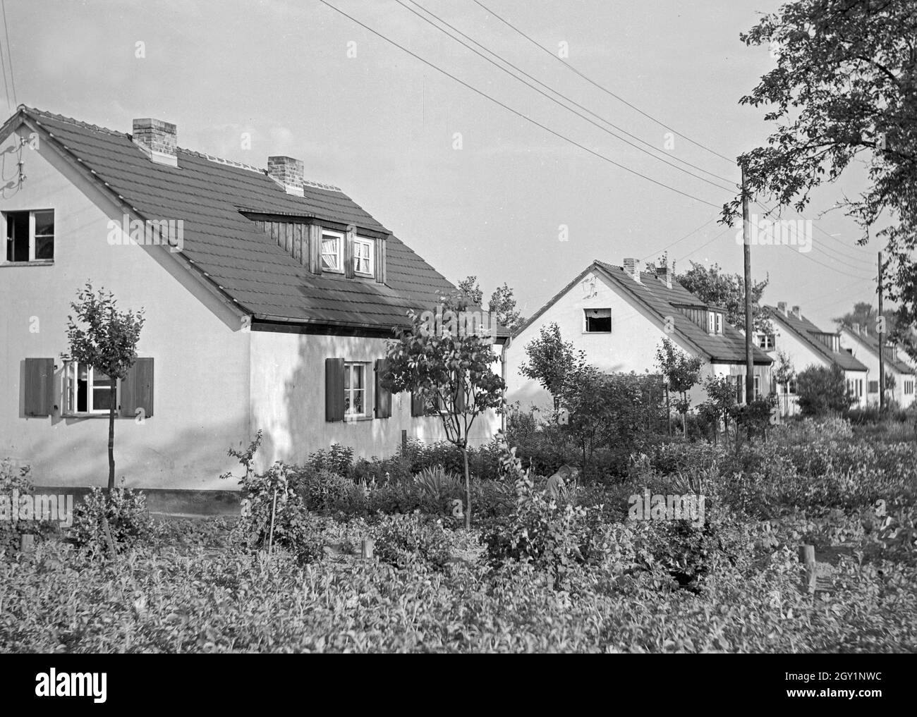 Reihenhaus Siedlung in den Außenbezirken von Berlin, Deutschland 1930er ...