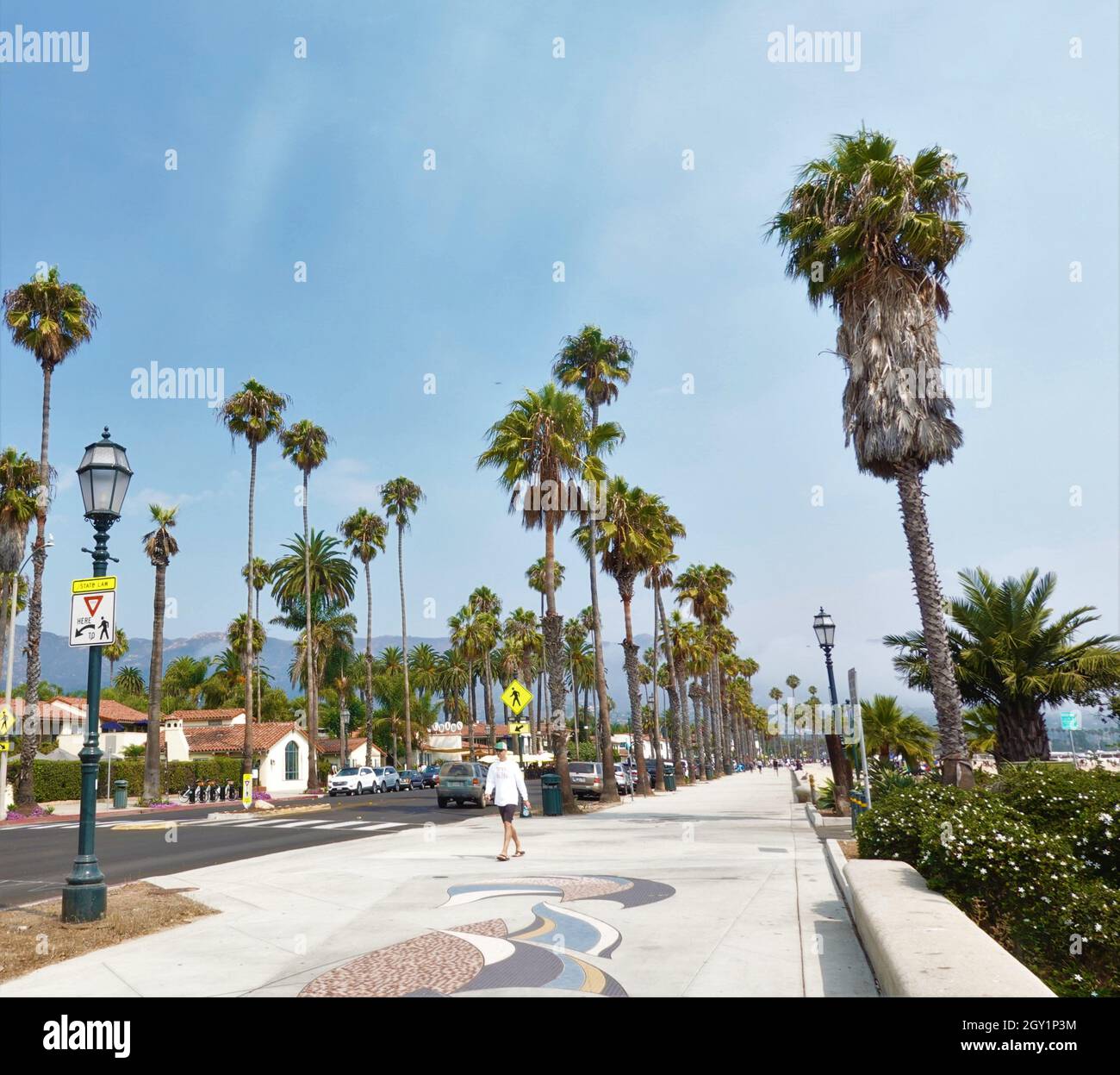 Road pacific santa barbara hi-res stock photography and images - Alamy