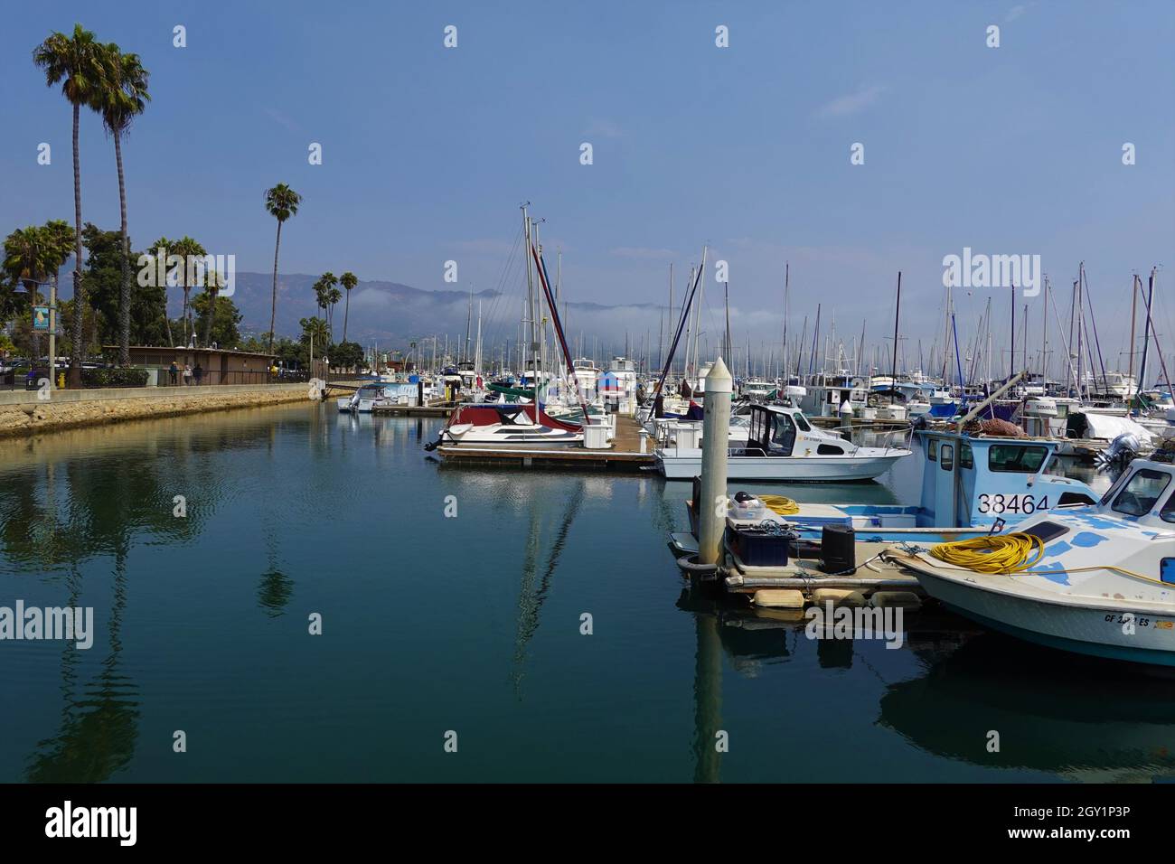 Santa barbara harbor view hi-res stock photography and images - Alamy