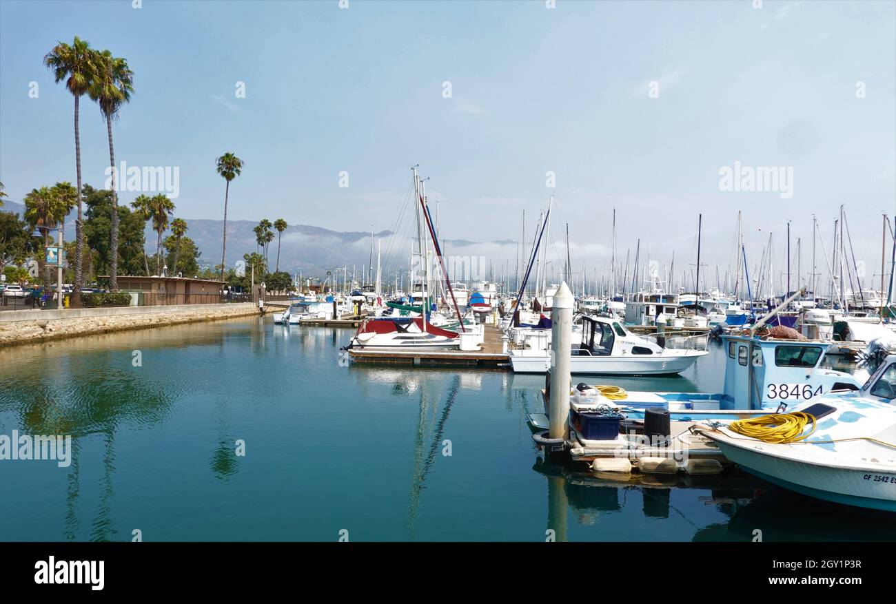 Santa barbara harbor view hi-res stock photography and images - Alamy