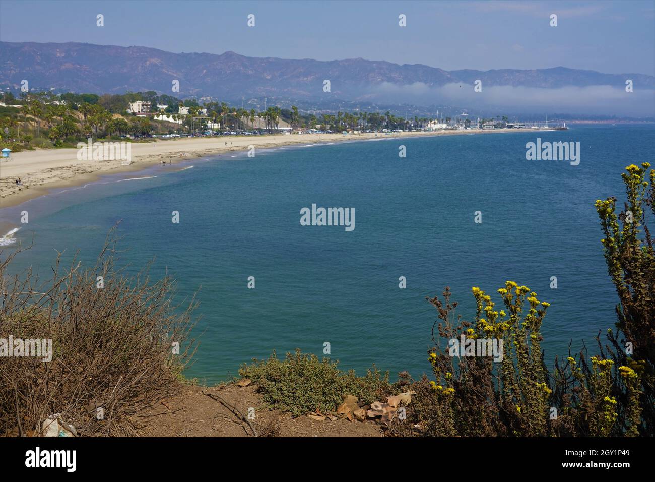 Looking south to Leadbetter Beach from Santa Barbara Point Shoreline ...