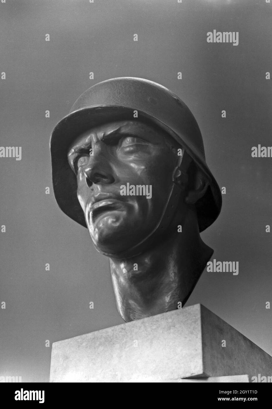 Wehrmacht im krieg hi-res stock photography and images - Alamy