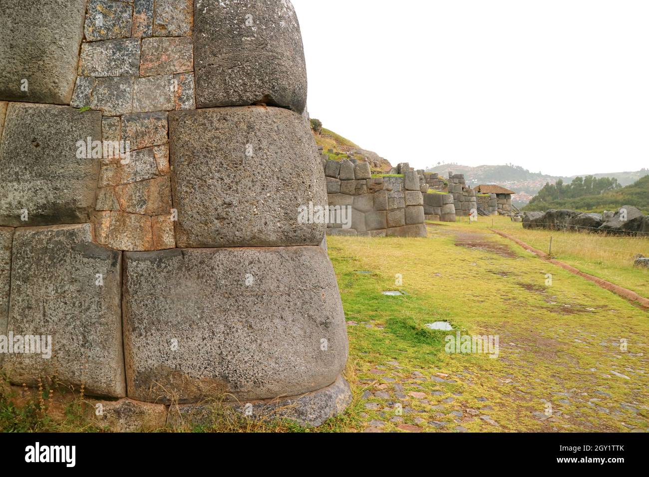 Amazing massive ancient Inca stone wall of Sacsayhuaman fortress, Cusco ...