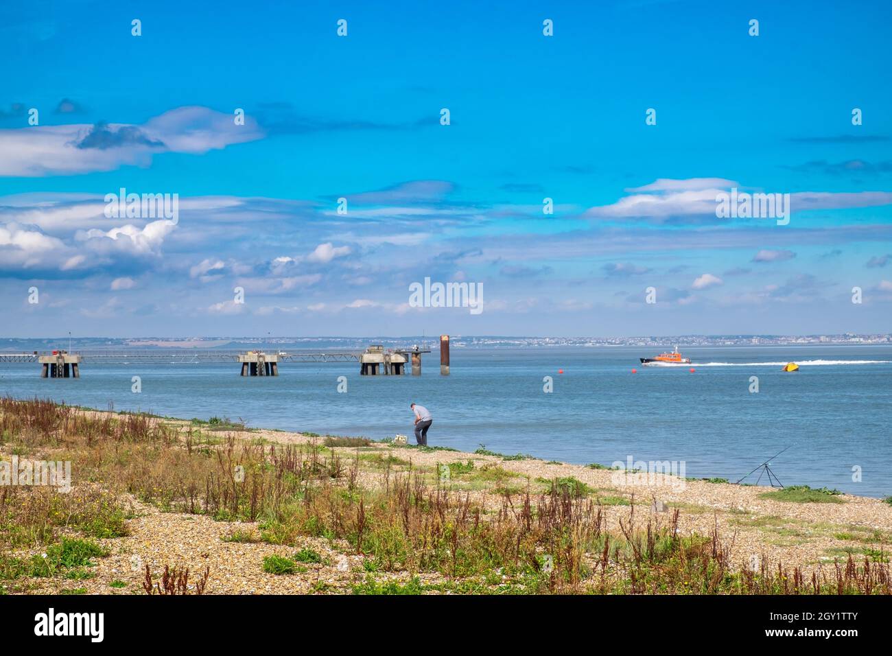 Sheerness docks hi-res stock photography and images - Alamy
