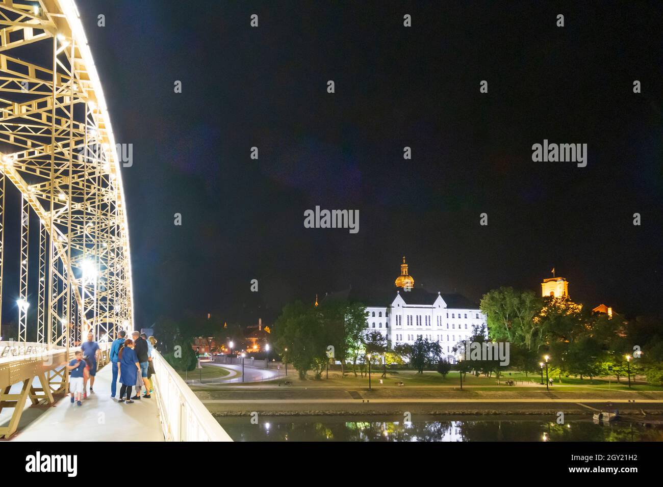 Györ (Raab): river Mosoni Duna (Danube), Kossuth bridge, basilica and ...