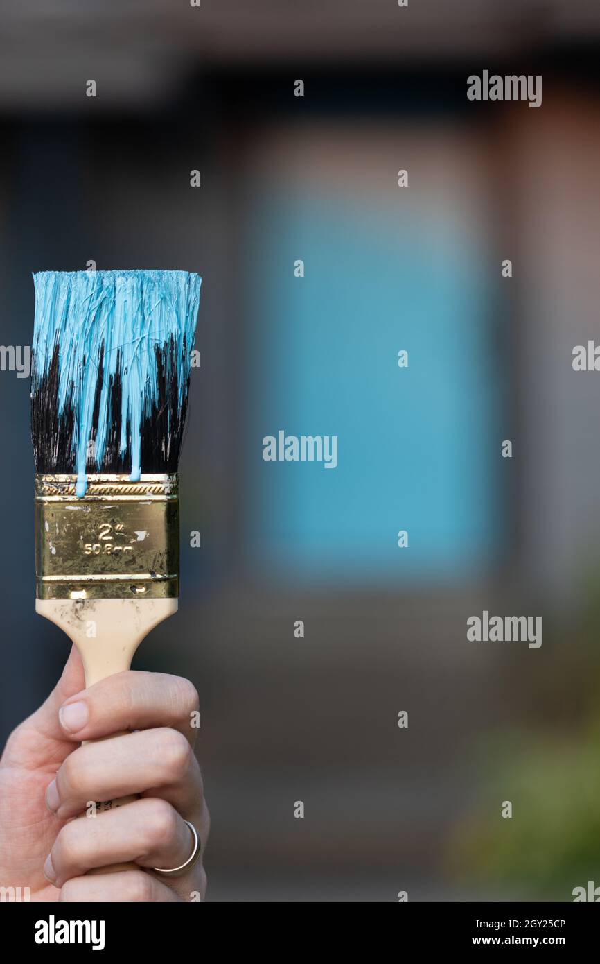 Wet blue paint hi-res stock photography and images - Alamy