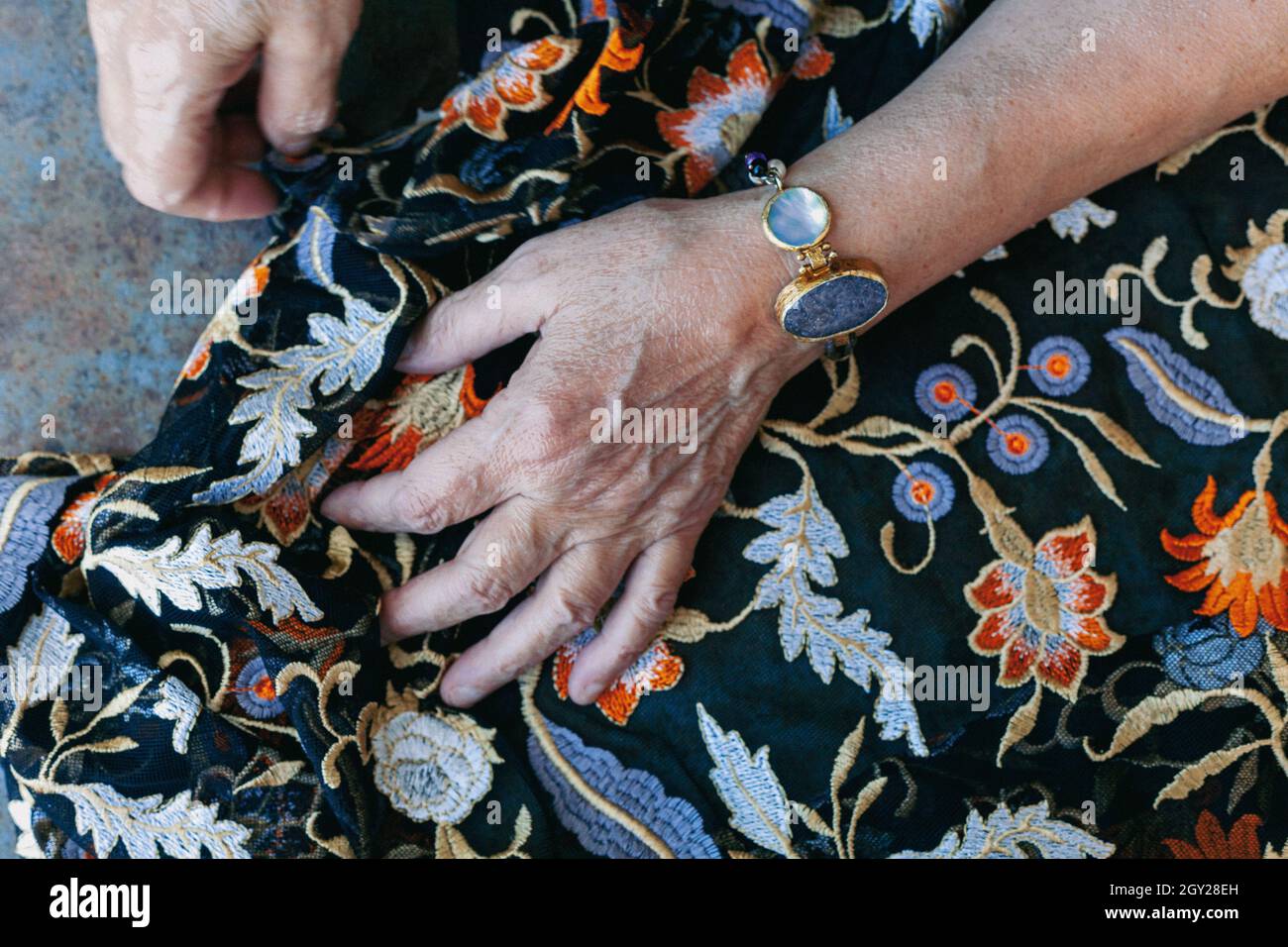 Old elderly fashion hi-res stock photography and images - Alamy