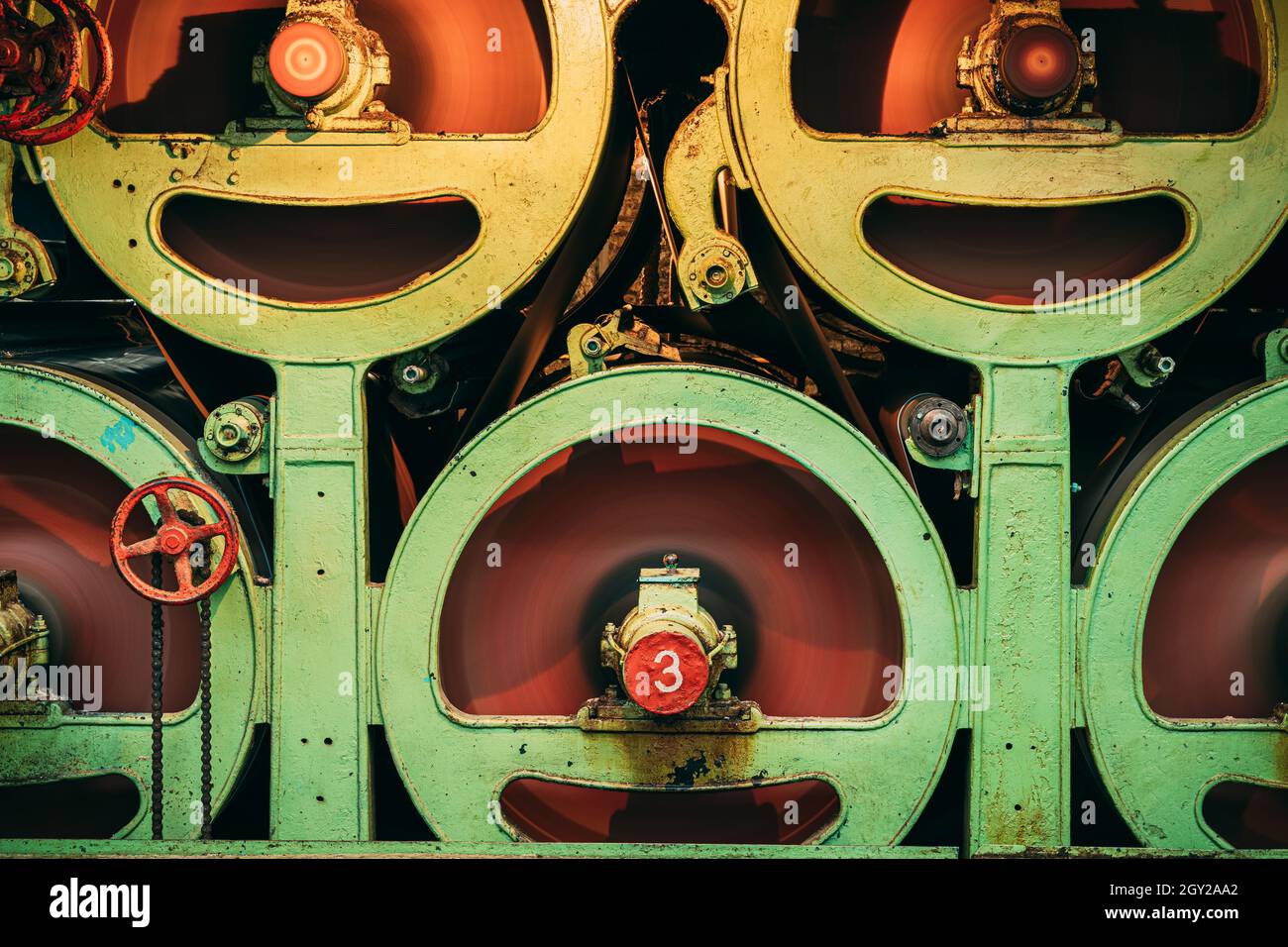 Old paper making machine hi-res stock photography and images - Alamy