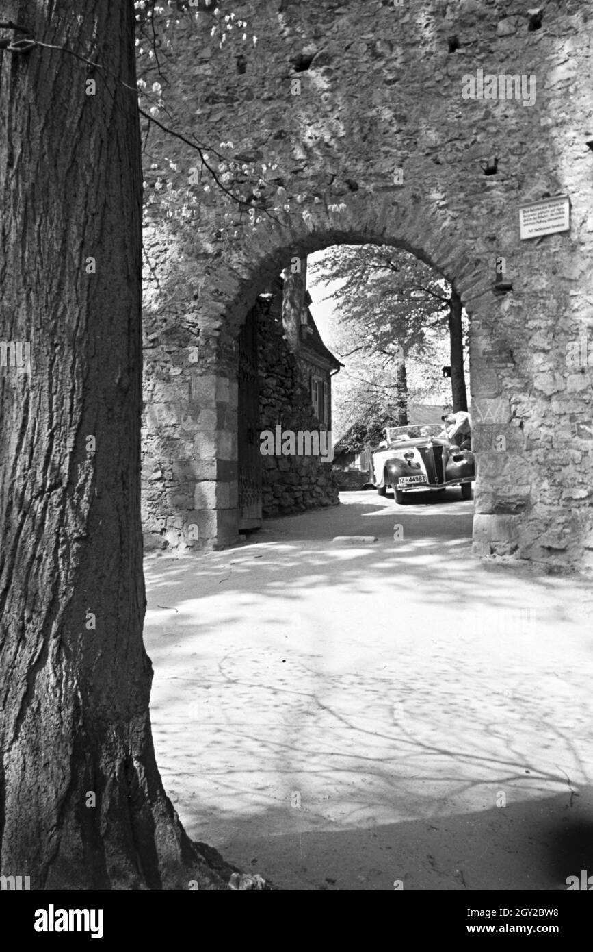 Ein Ausflug zum Auerbacher Schloss, Deutsches Reich 1930er Jahre. An ...