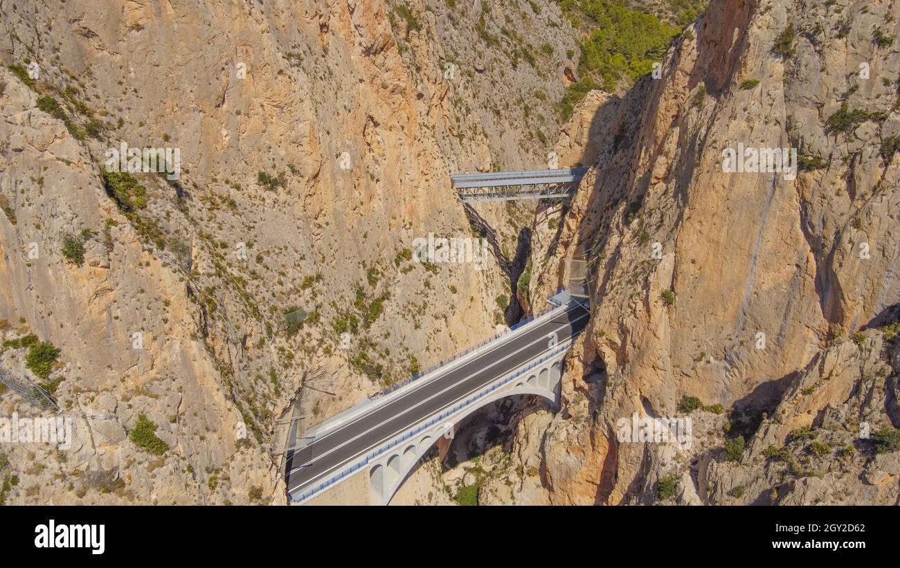Stone bridges between the rocks Stock Photo - Alamy