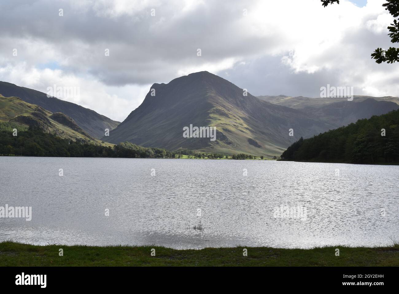 English lakeshore hi-res stock photography and images - Alamy