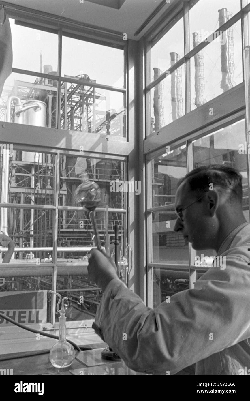 Chemie labor historisch hi-res stock photography and images - Alamy