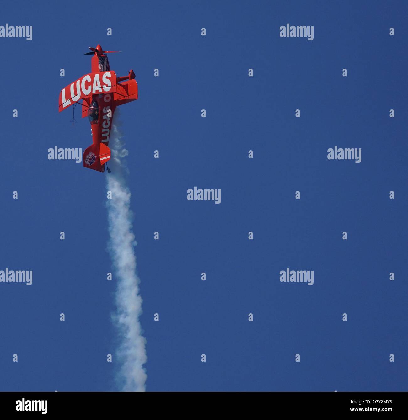 Huntington Beach, CA, USA. 1st Oct, 2021. Pacific Airshow 2021 ...