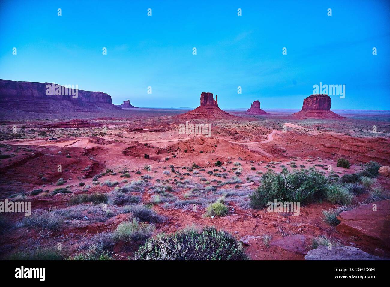 Blue orange hue hi-res stock photography and images - Alamy