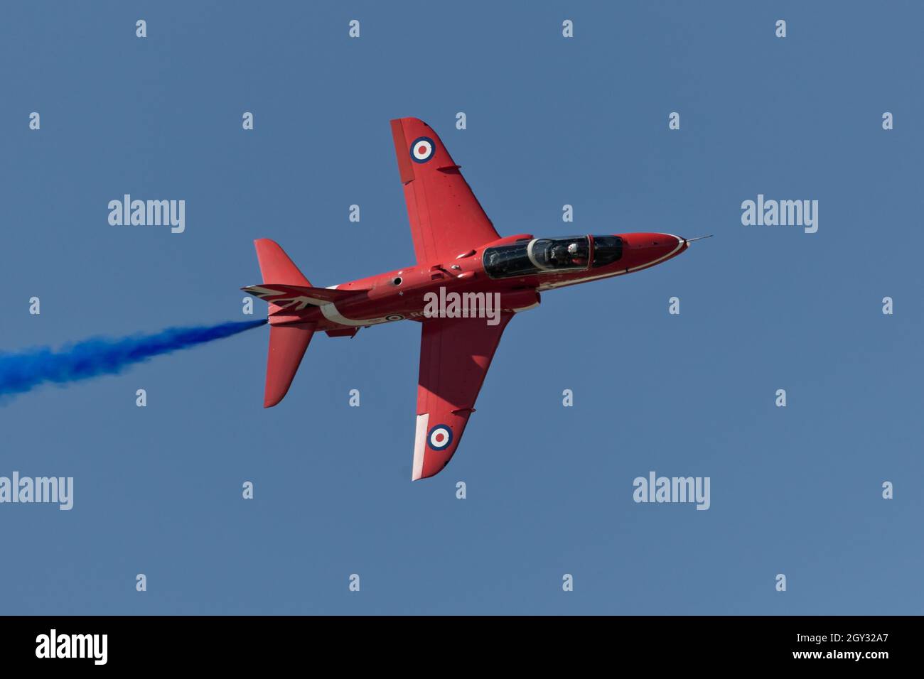 Red arrows hawk t1 hi-res stock photography and images - Alamy