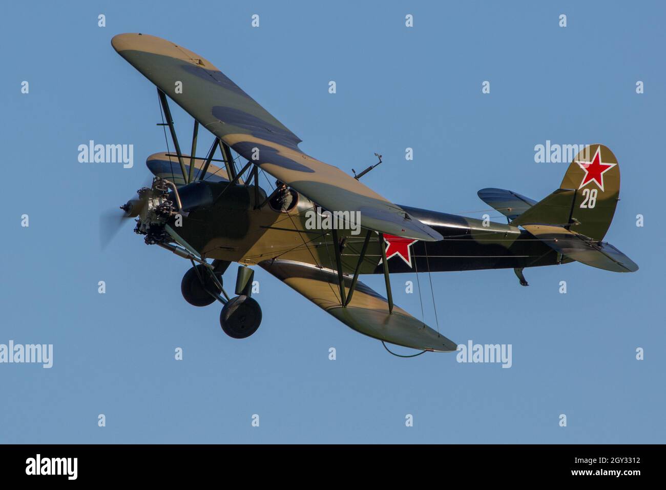 Russian Air Force Polikarpov Po2 at Shuttleworth Old Warden Airshow ...