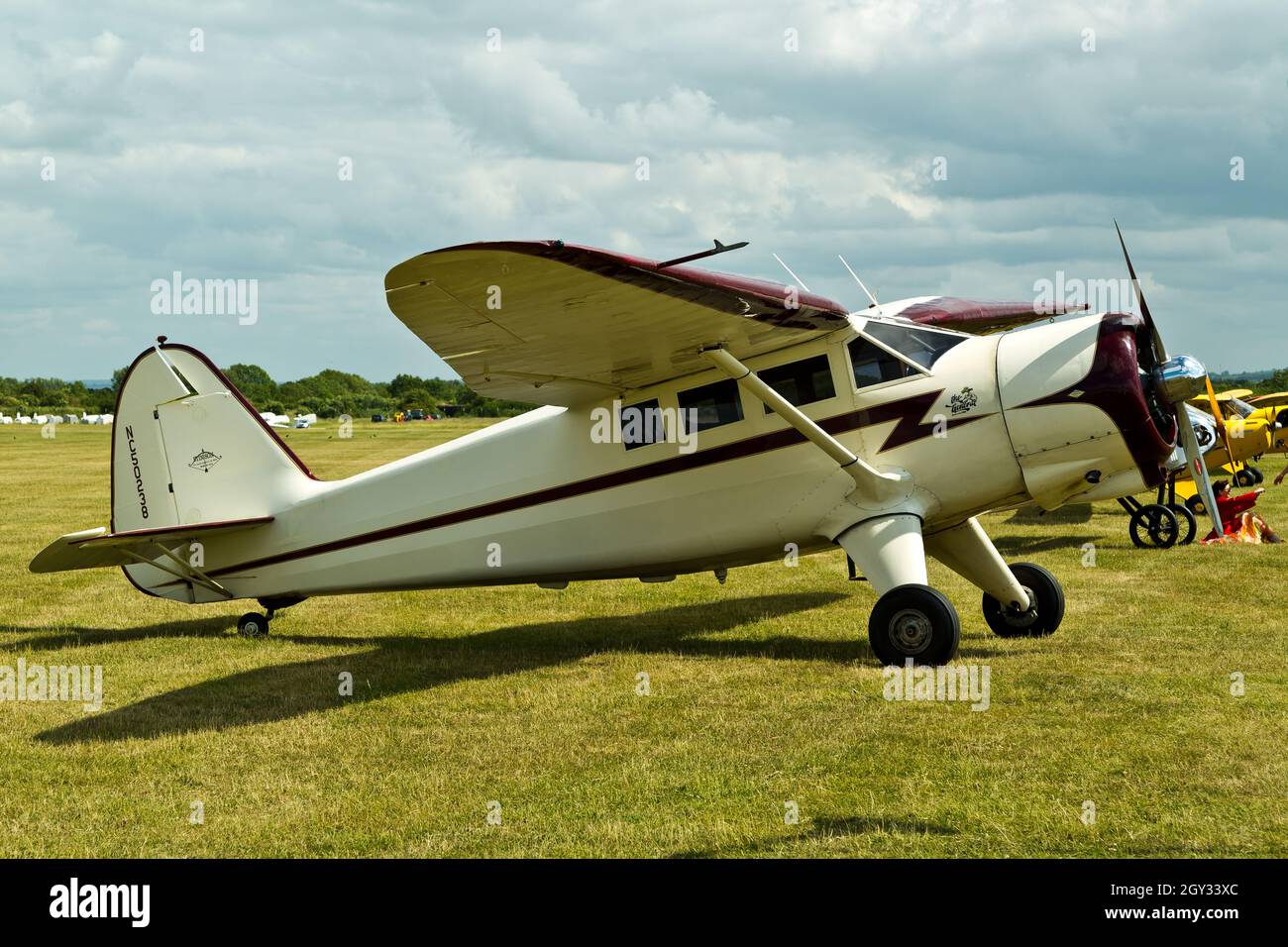 Stinson Reliant at Bicester FlyWheel Stock Photo - Alamy