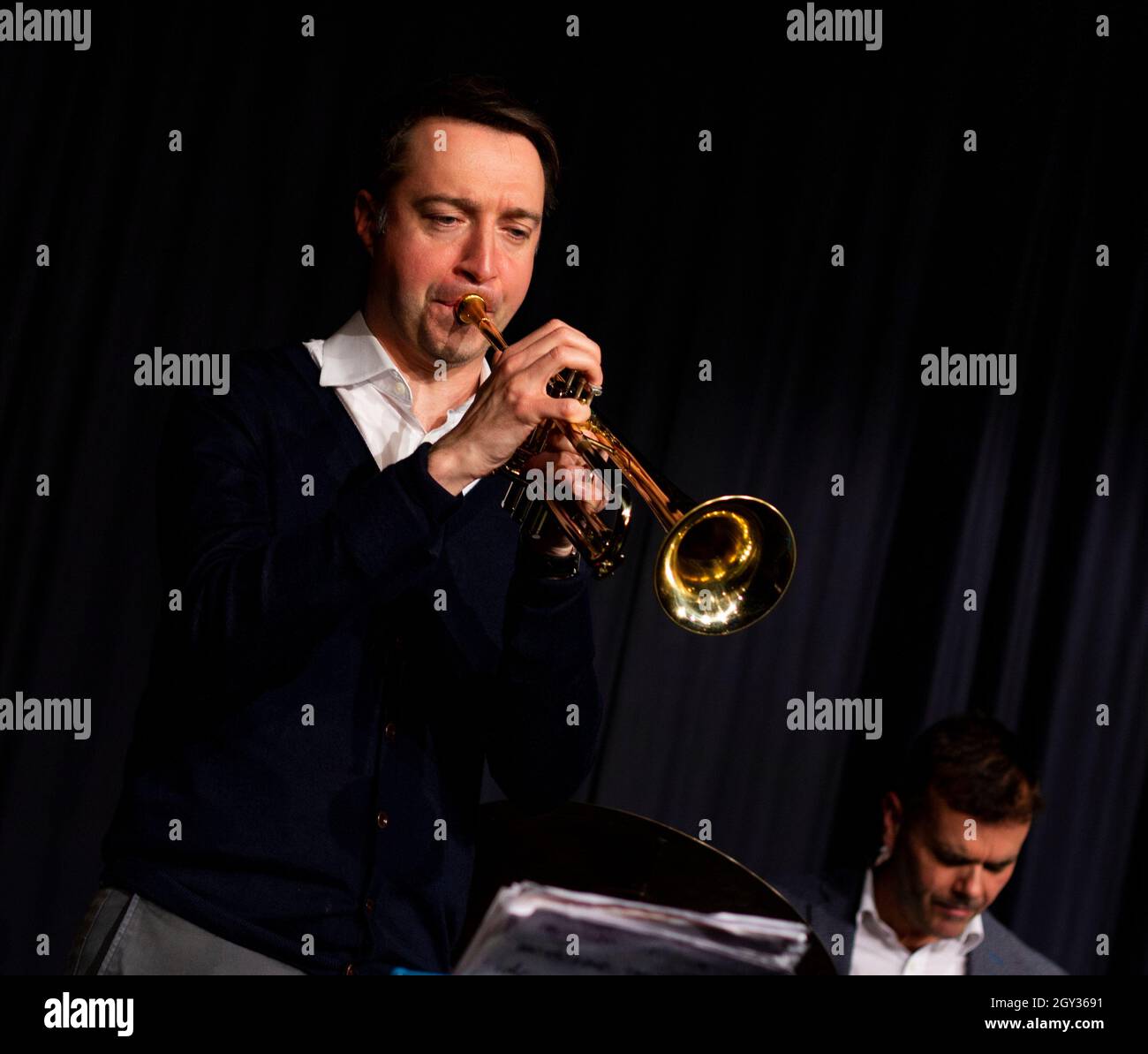 Matt fishwick hi-res stock photography and images - Alamy