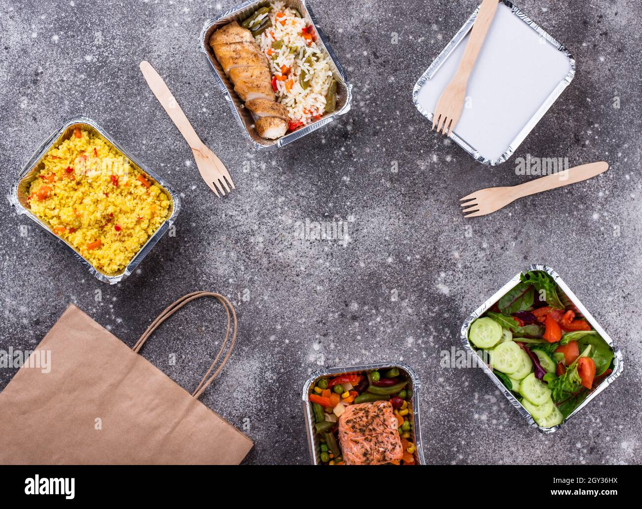 Food delivery concept. Lunch in container Stock Photo - Alamy