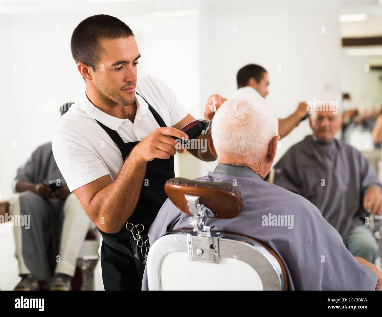Electric haircutter hi-res stock photography and images - Alamy