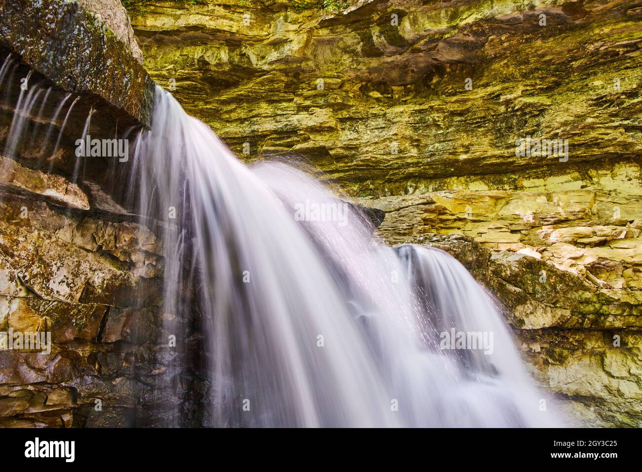 Detail of edge of waterfall in rocks Stock Photo - Alamy