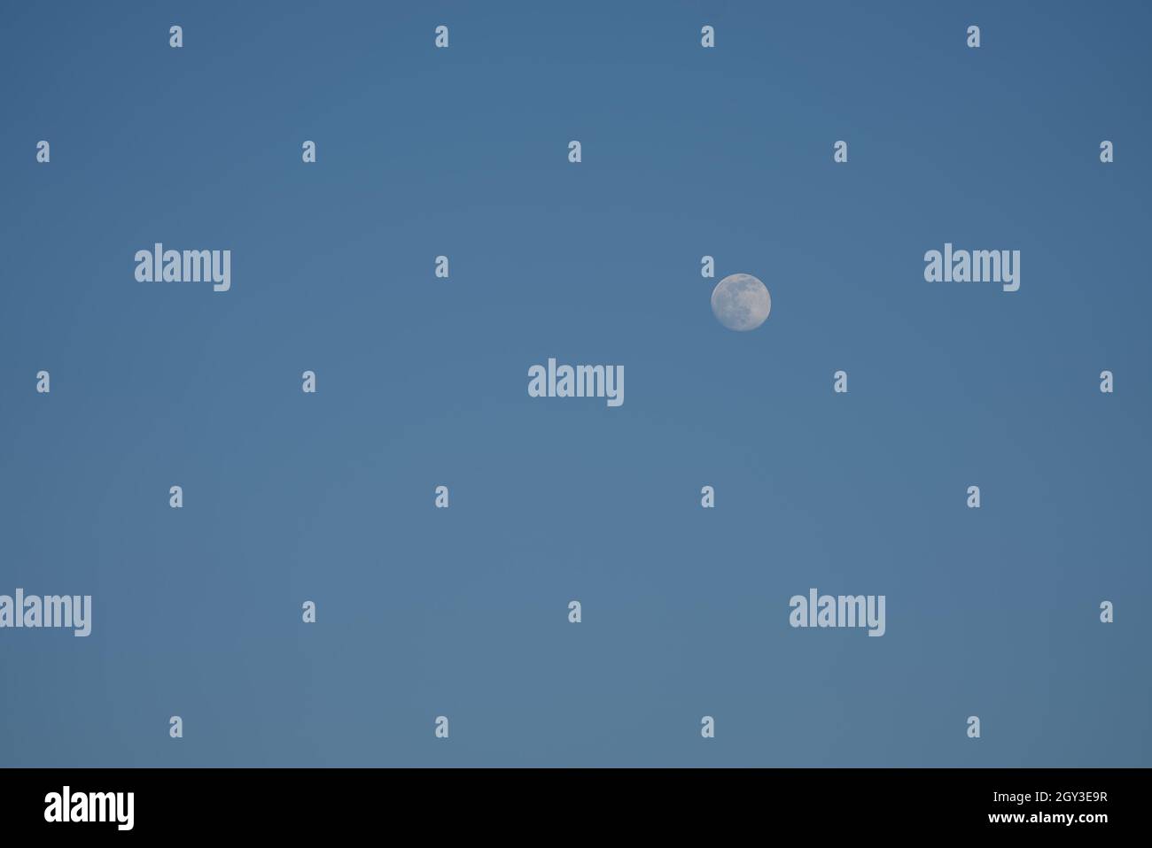 Blue moon background hi-res stock photography and images - Alamy