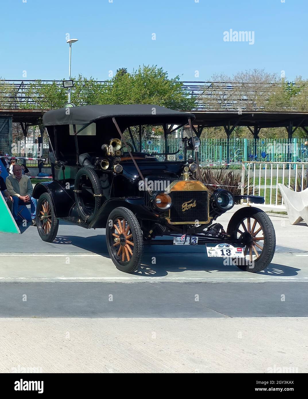 Ford model t assembly line hi-res stock photography and images - Alamy