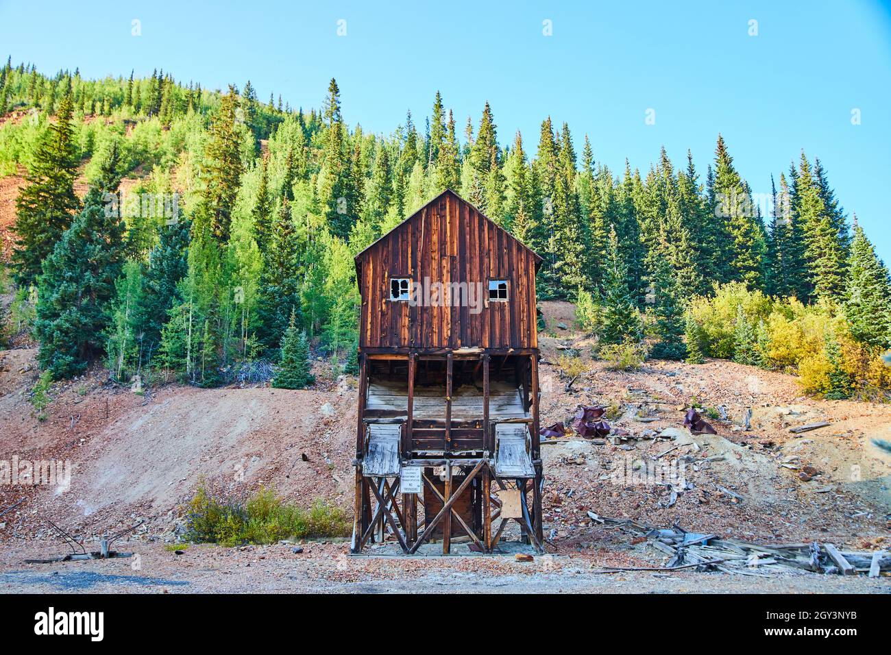 Log structure hi-res stock photography and images - Alamy
