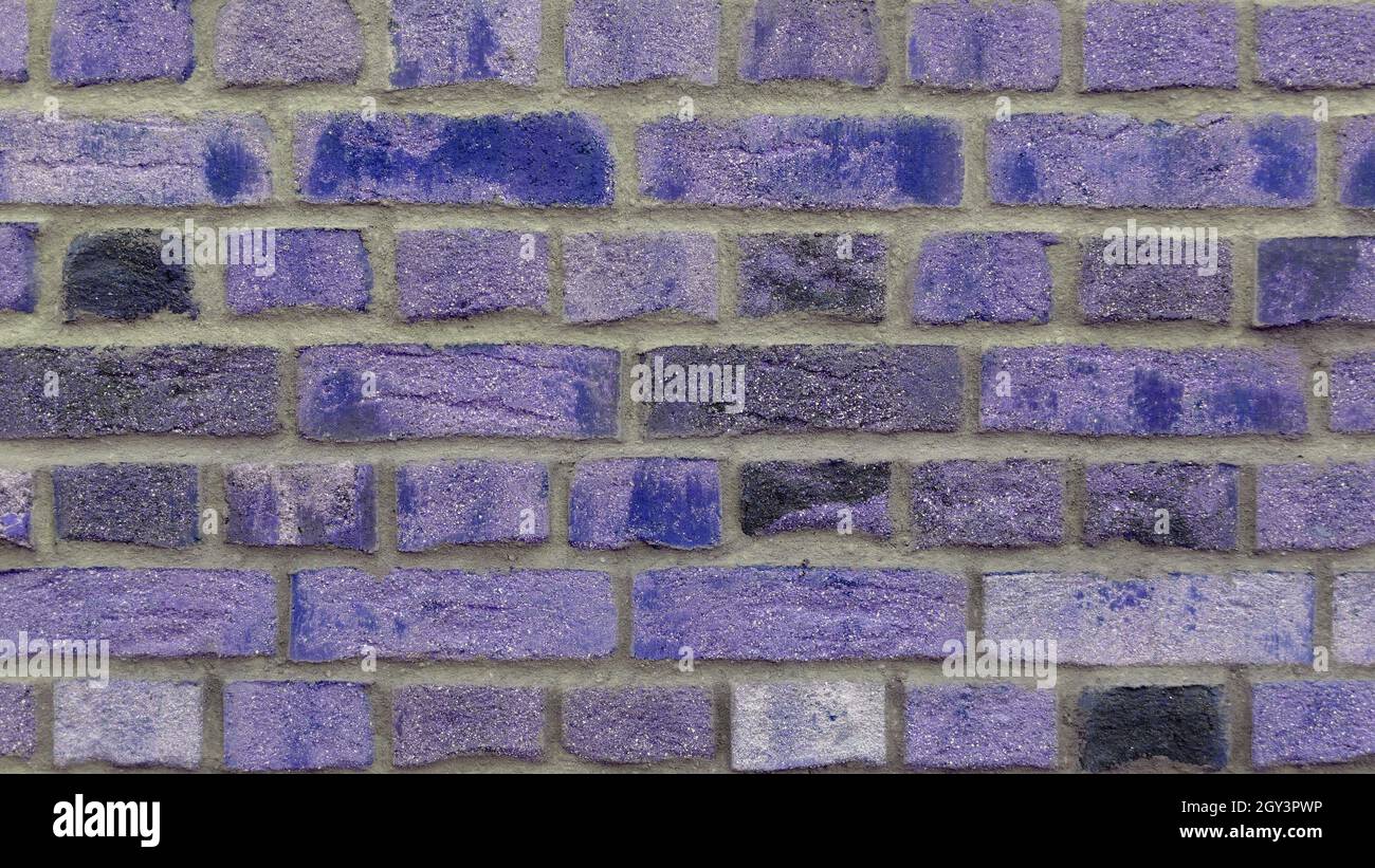 Dark clinker bricks hi-res stock photography and images - Alamy