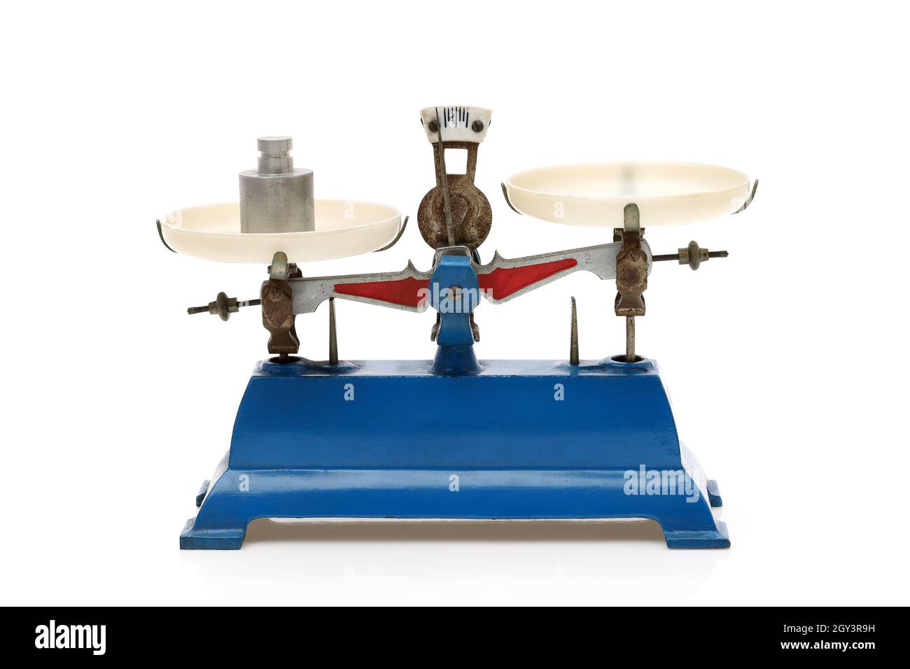 Retro roberval balance with weight, scale isolated on a white ...
