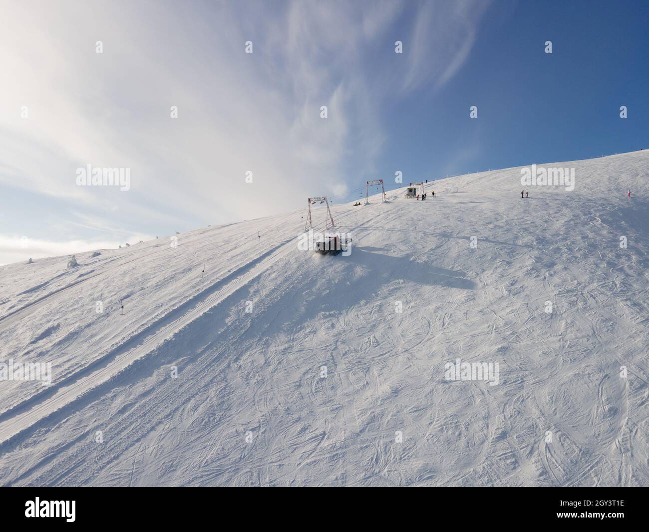 snowcat yoke ski lift overhead top view of snowed slope copy space ...