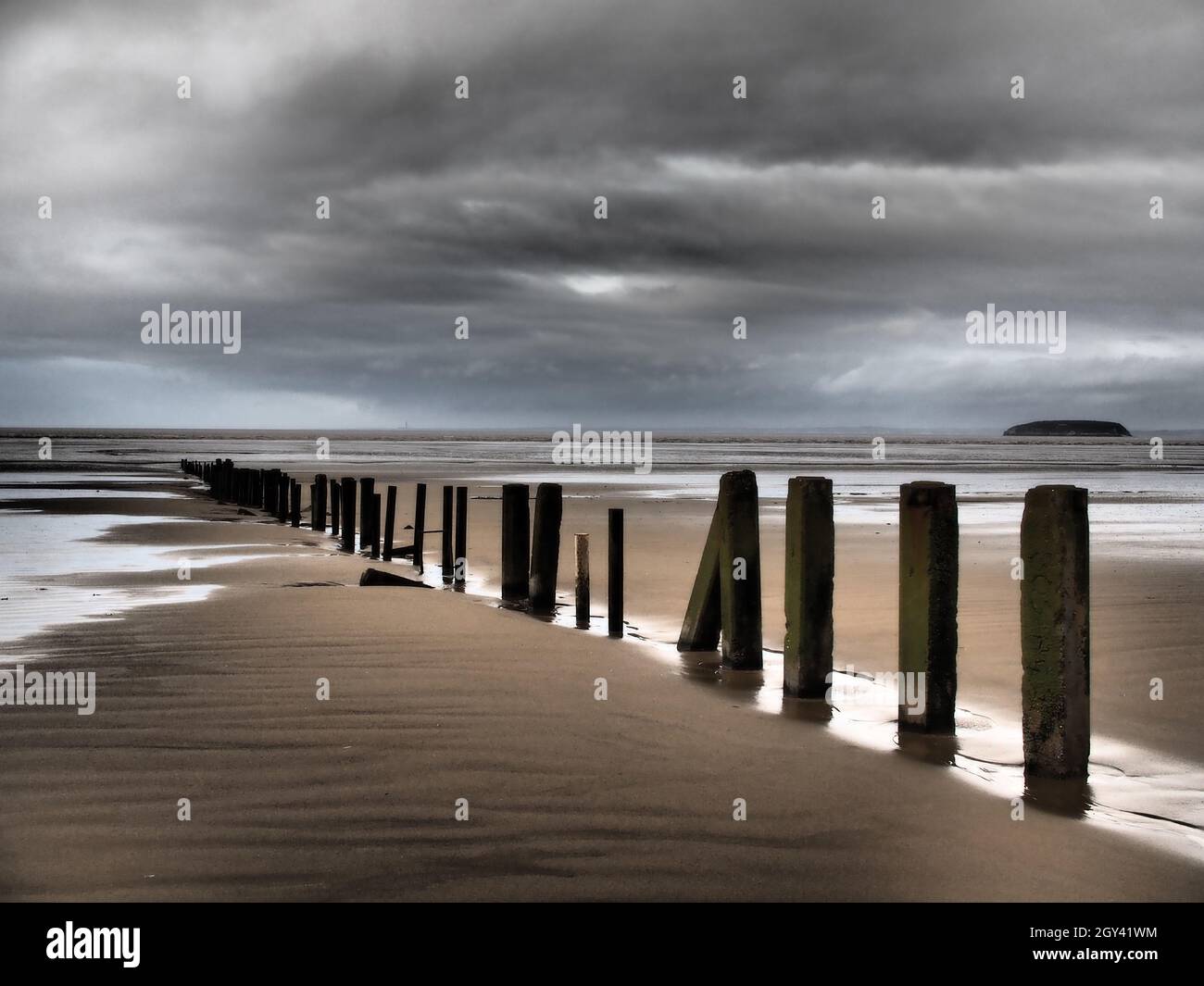 Groynes at Burnham-on-Sea, Somerset Stock Photo - Alamy
