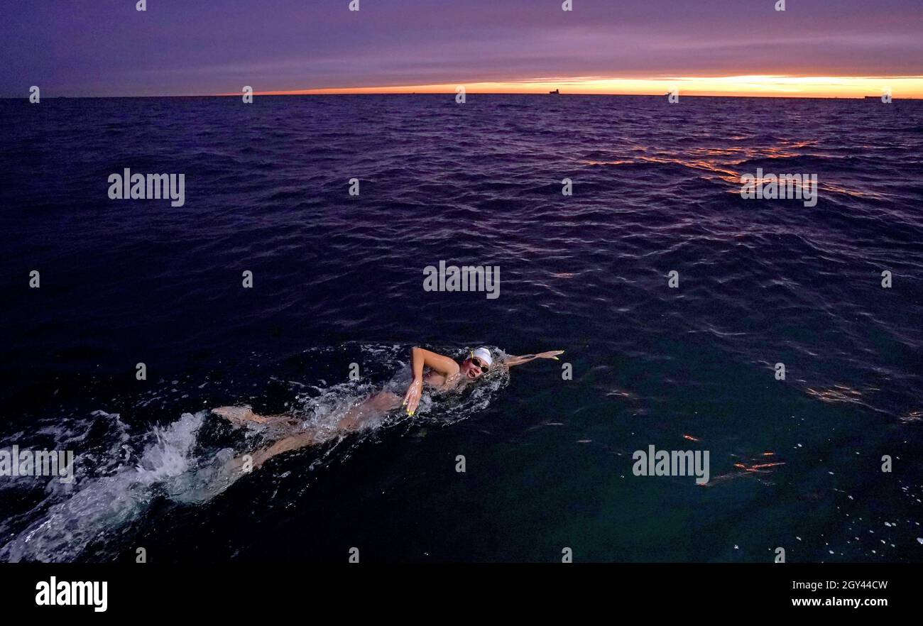 Australian endurance swimmer Chloe McCardel approaches France at ...