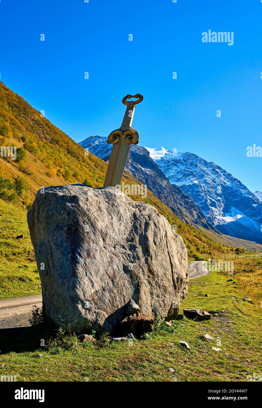 Medieval sword fight blue hi-res stock photography and images - Alamy