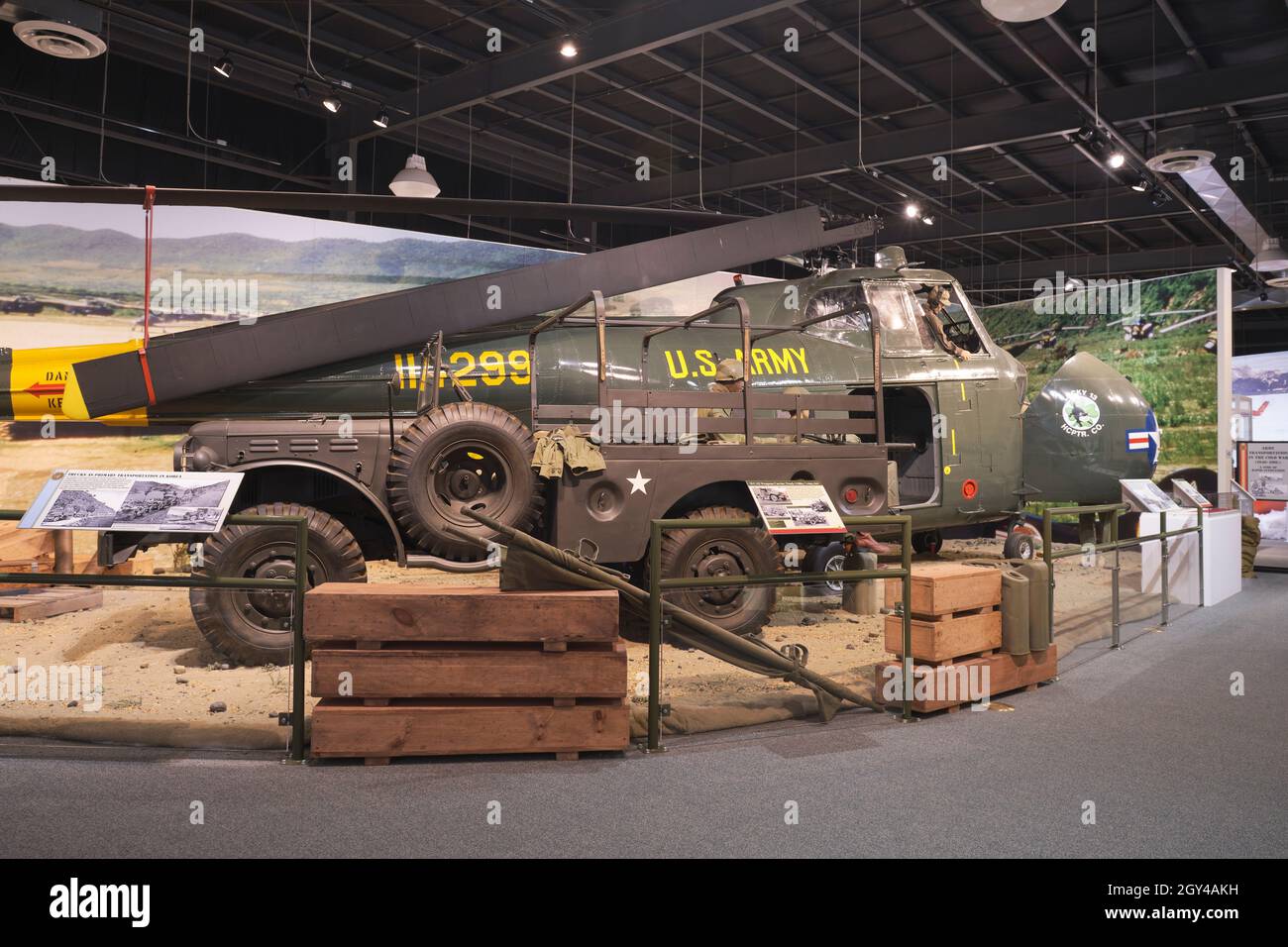 Dodge war truck hi-res stock photography and images - Alamy