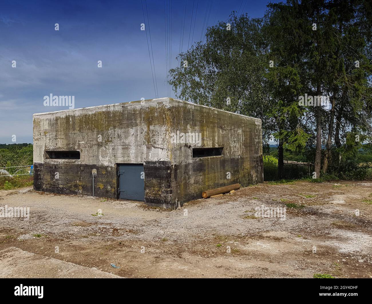 Guide bunker hi-res stock photography and images - Alamy