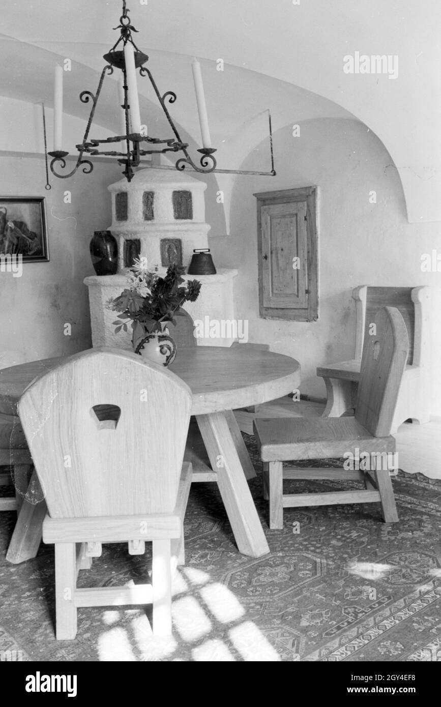 Hitler dining hi-res stock photography and images - Alamy