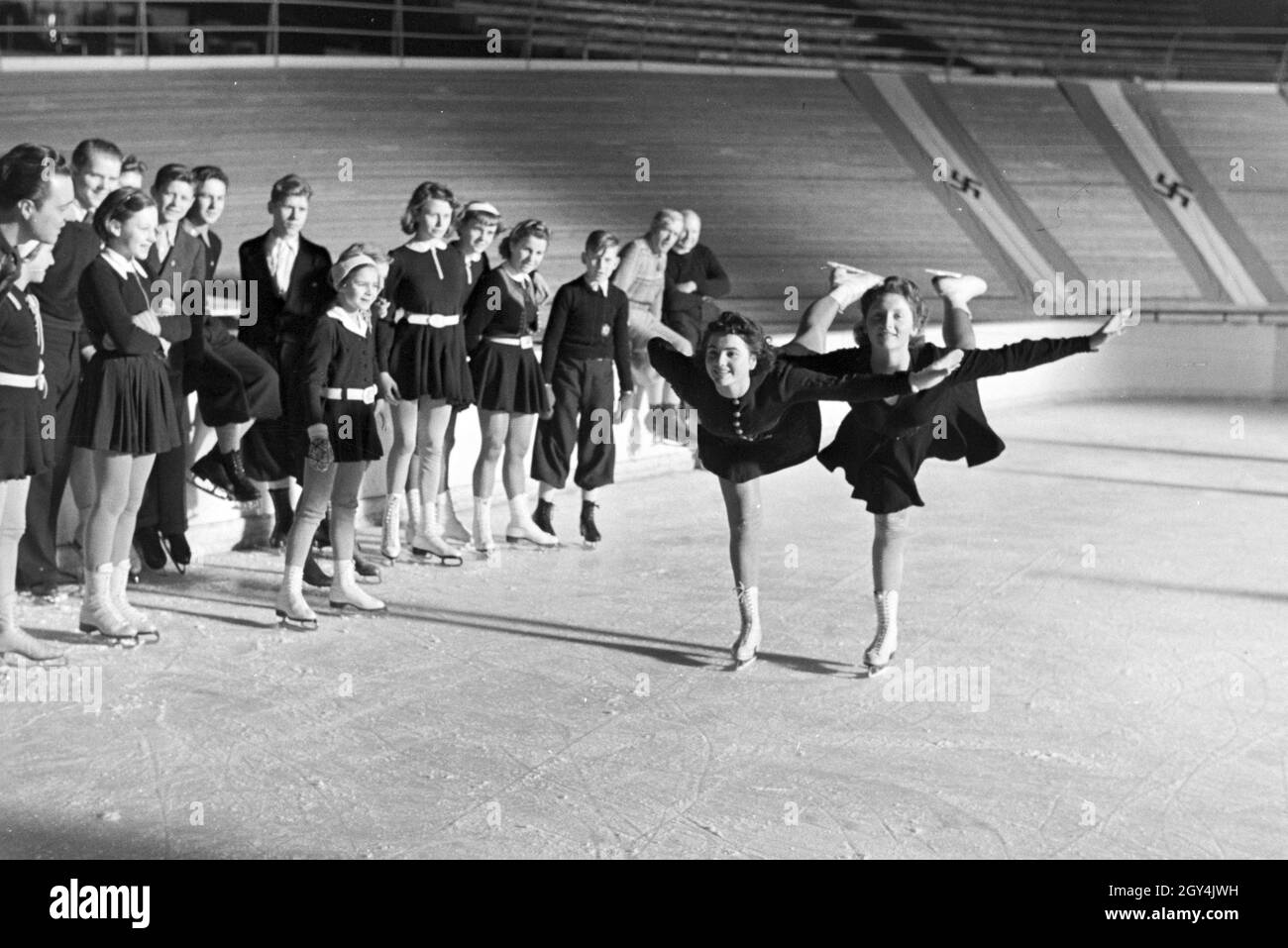 The league of german girls bund deutscher madel hi-res stock ...