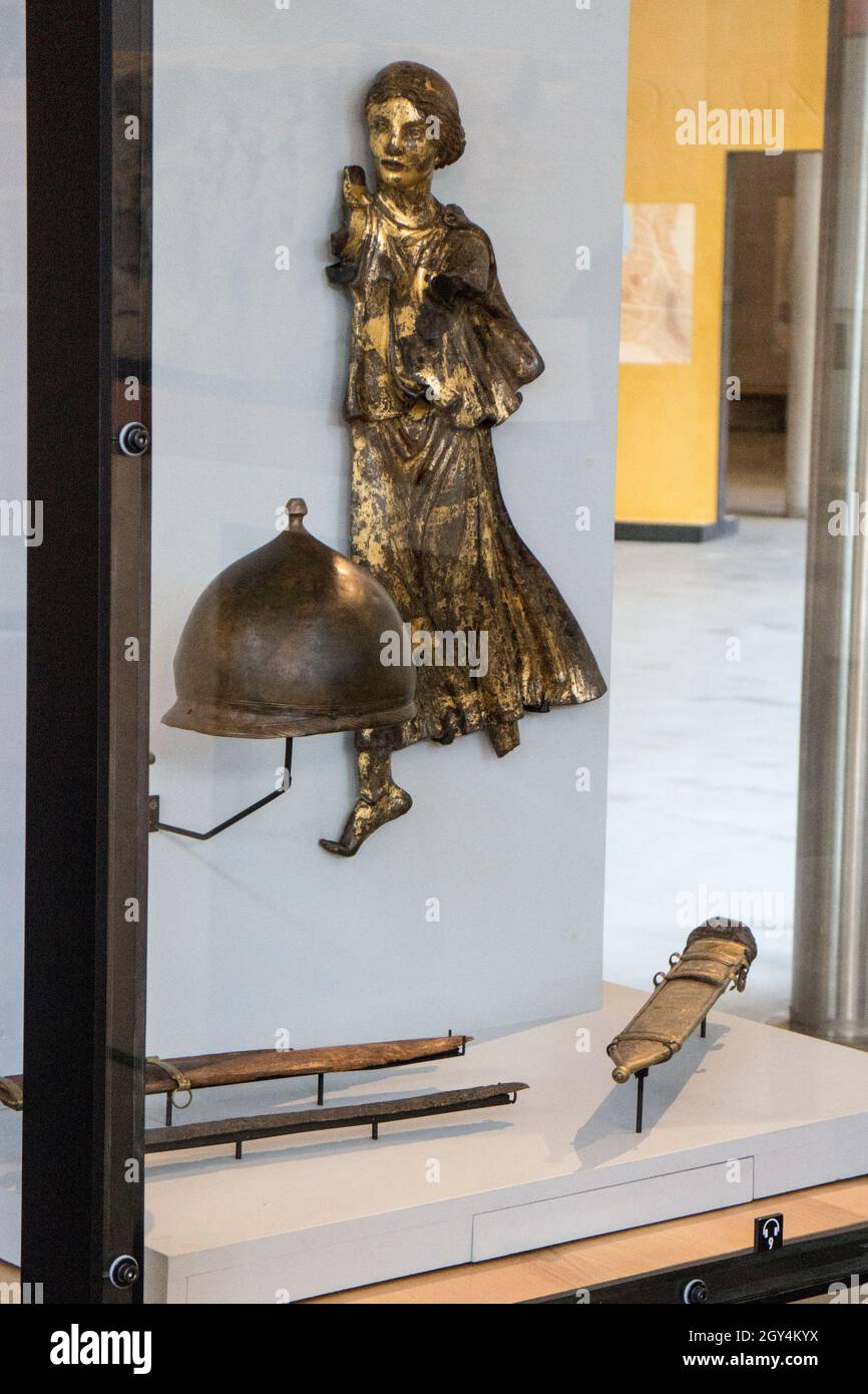 Arles : Museum Arles Antique Stock Photo - Alamy