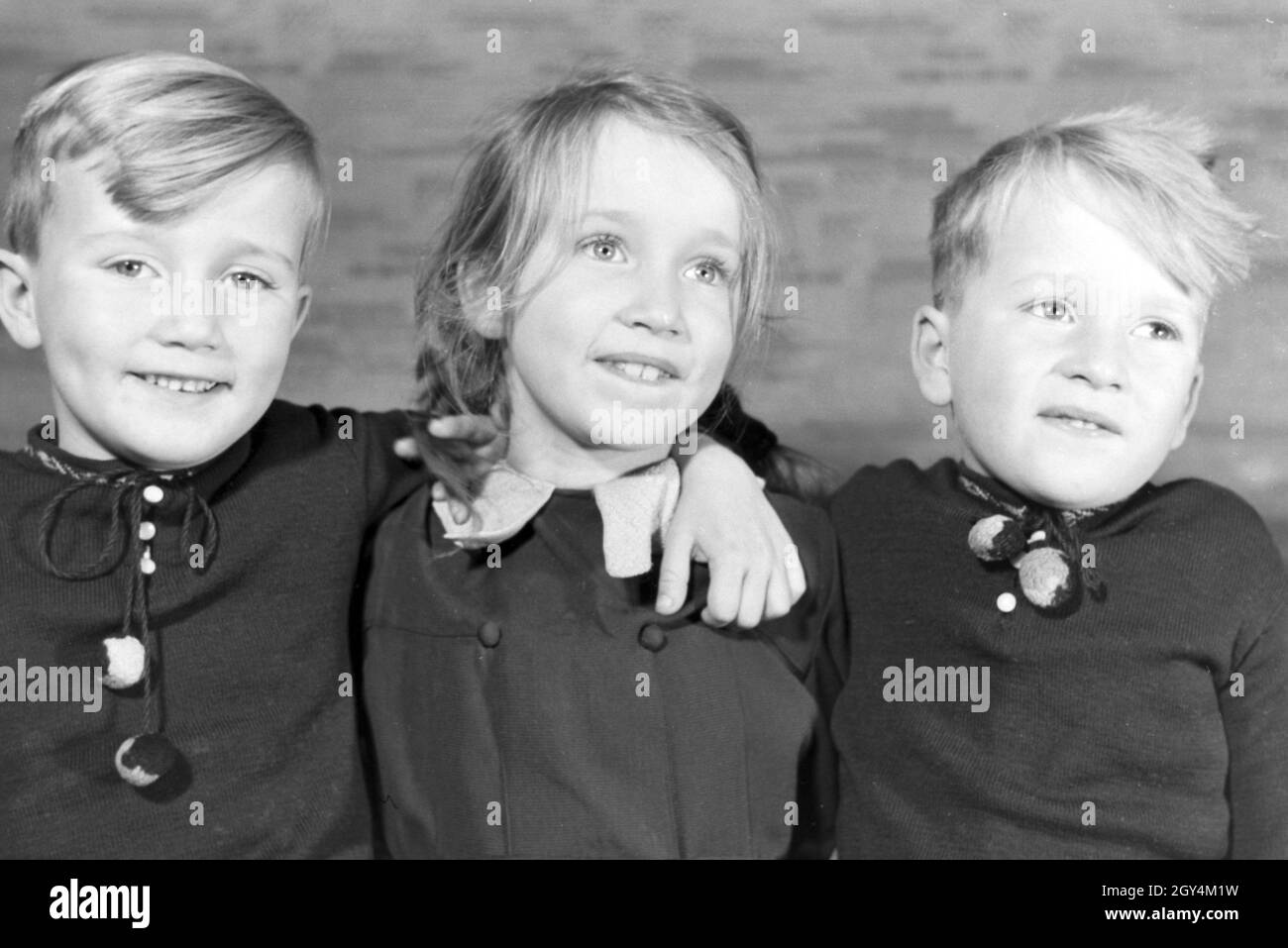 Adolf hitler children 1938 hi-res stock photography and images - Alamy