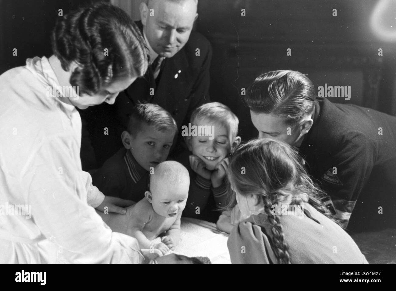 Hitler mit frau hi-res stock photography and images - Alamy