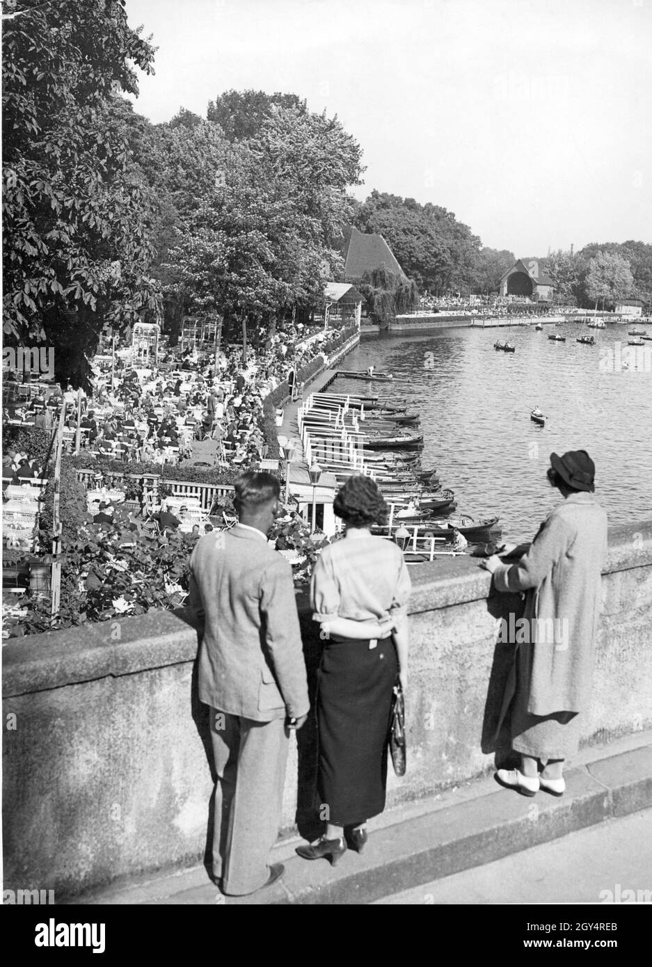 Berlin air bridge hi-res stock photography and images - Alamy