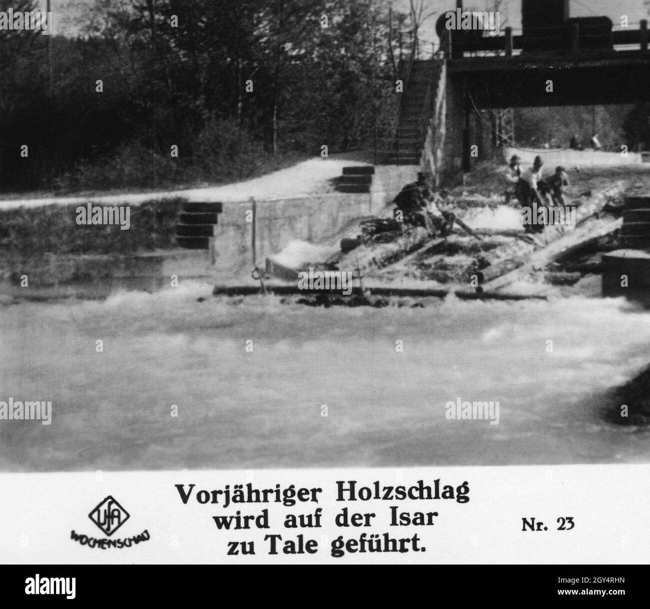 Wooden raft historical hi-res stock photography and images - Alamy