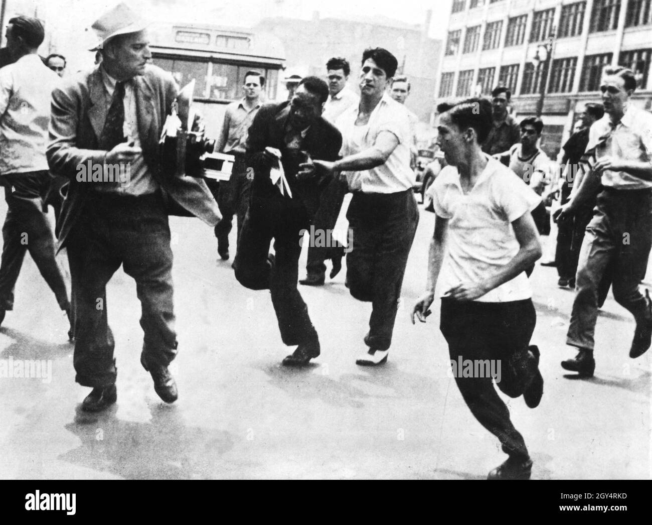 Race riots hi-res stock photography and images - Alamy