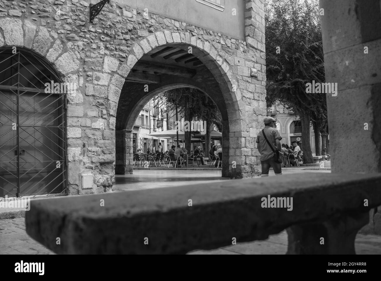 Urban cafe glass Black and White Stock Photos & Images - Alamy